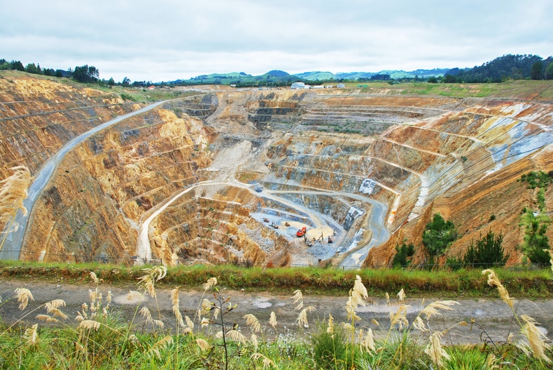 SKF Three-barrier solution – Gold Mine Reference Case | SKF
