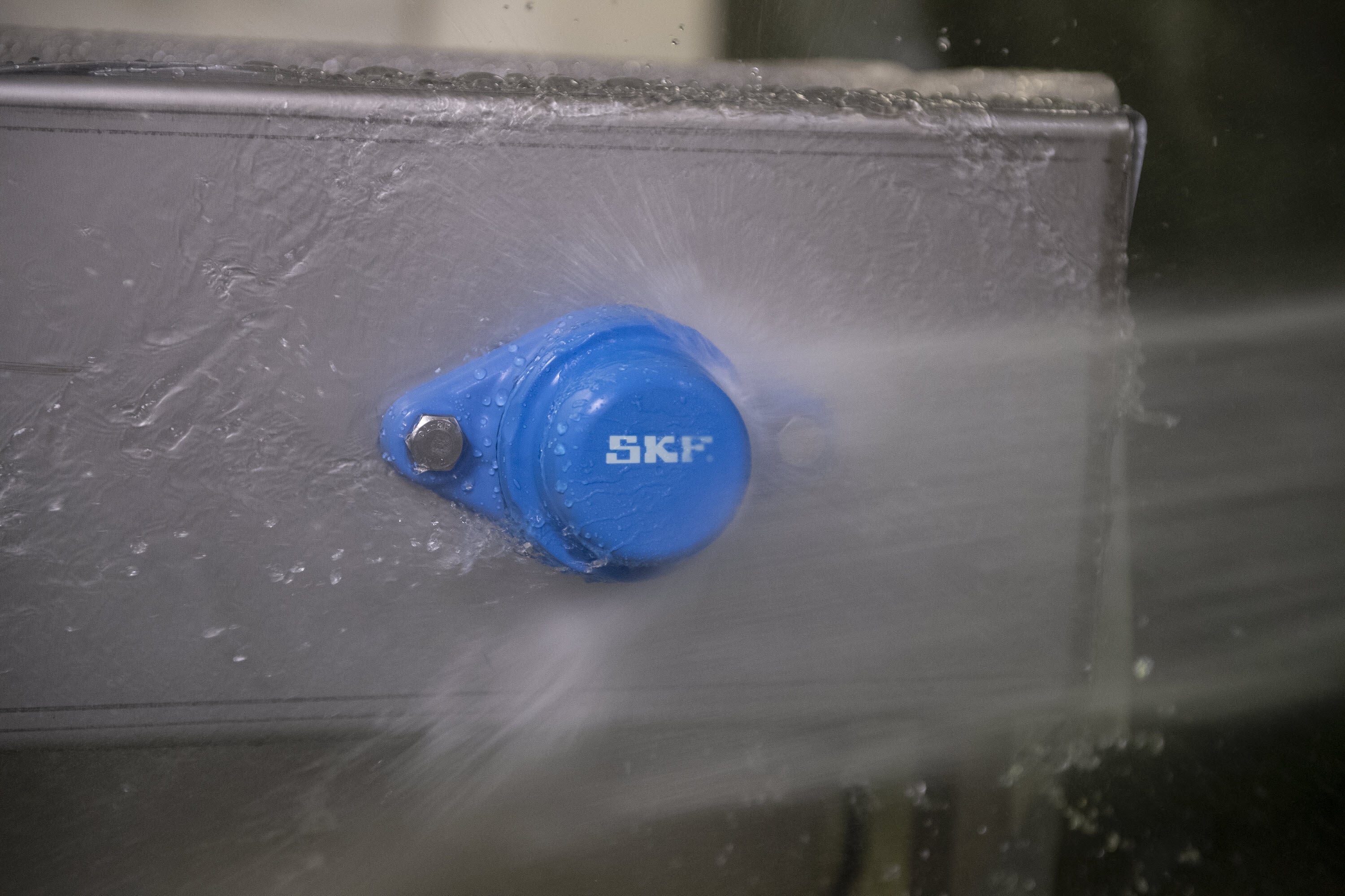 SKF