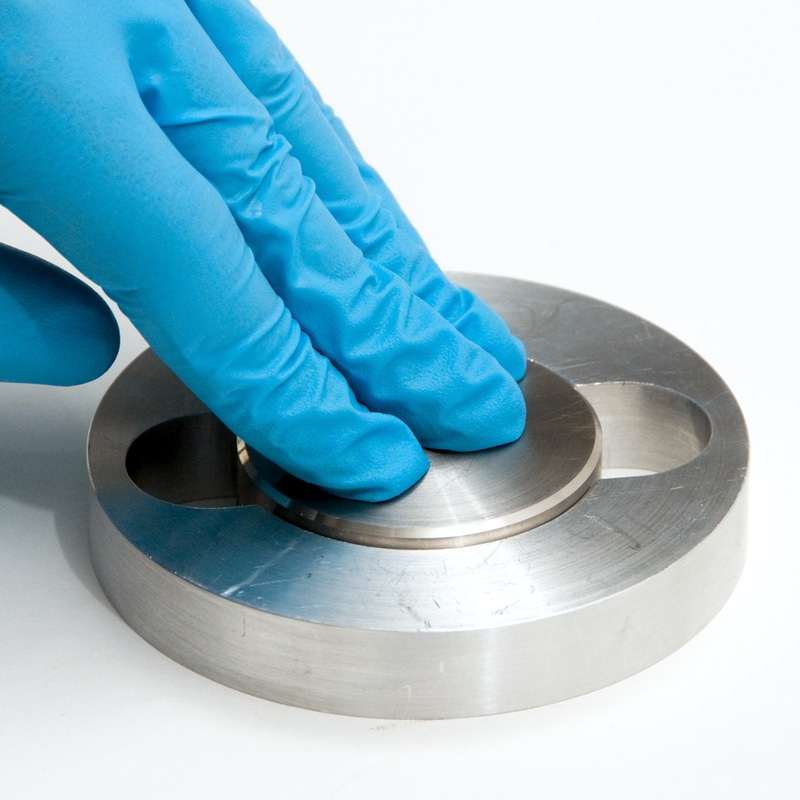 Grease Analysis Kit - Test grease directly in the field | SKF