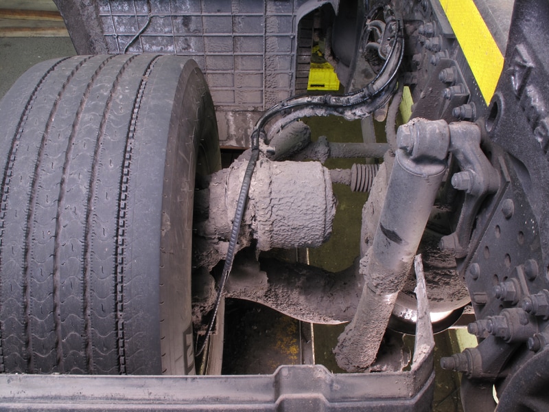 Optimizing vehicle and machine operation for recycling specialist | SKF ...