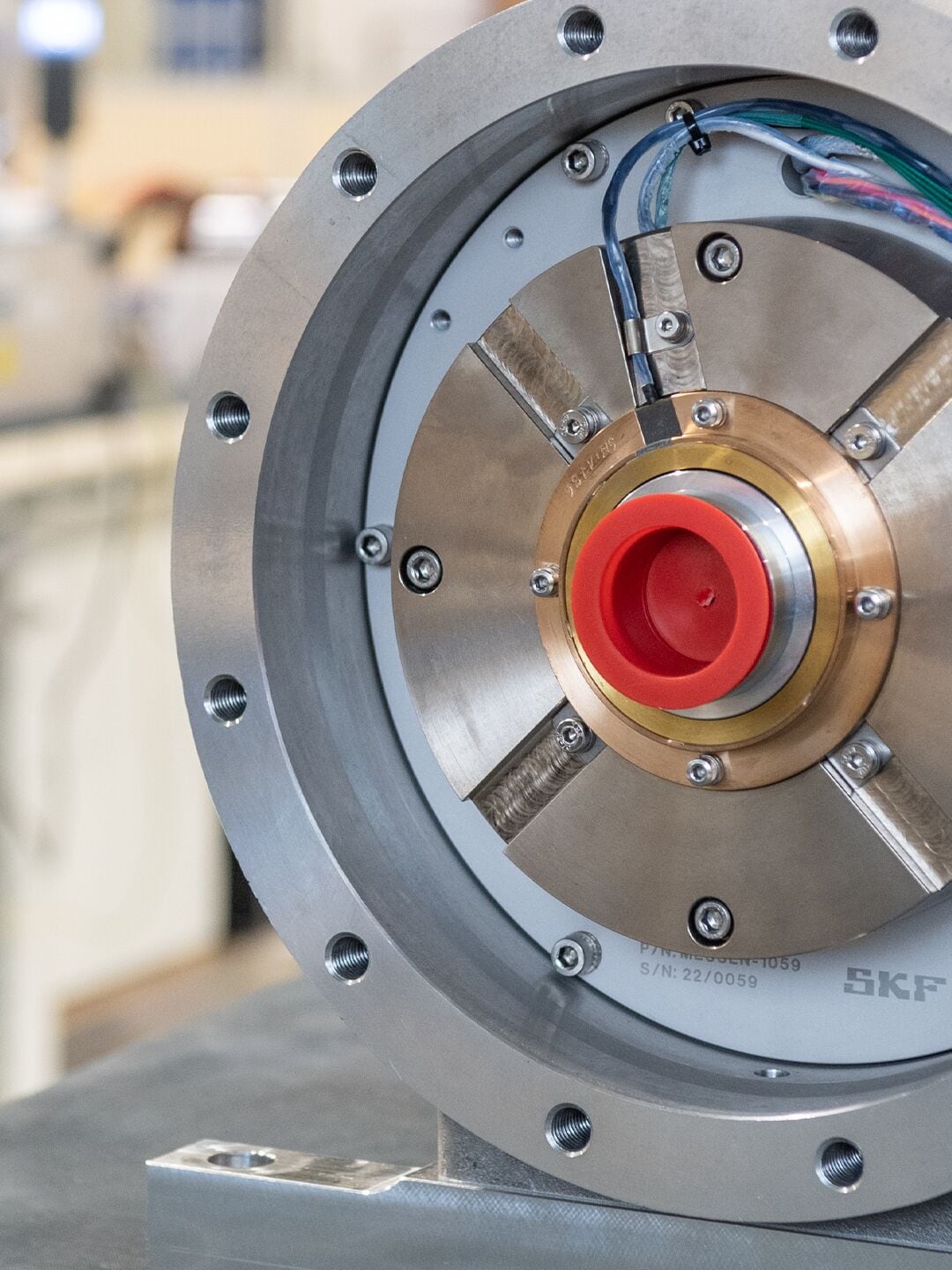 Magnetic bearings and systems | SKF