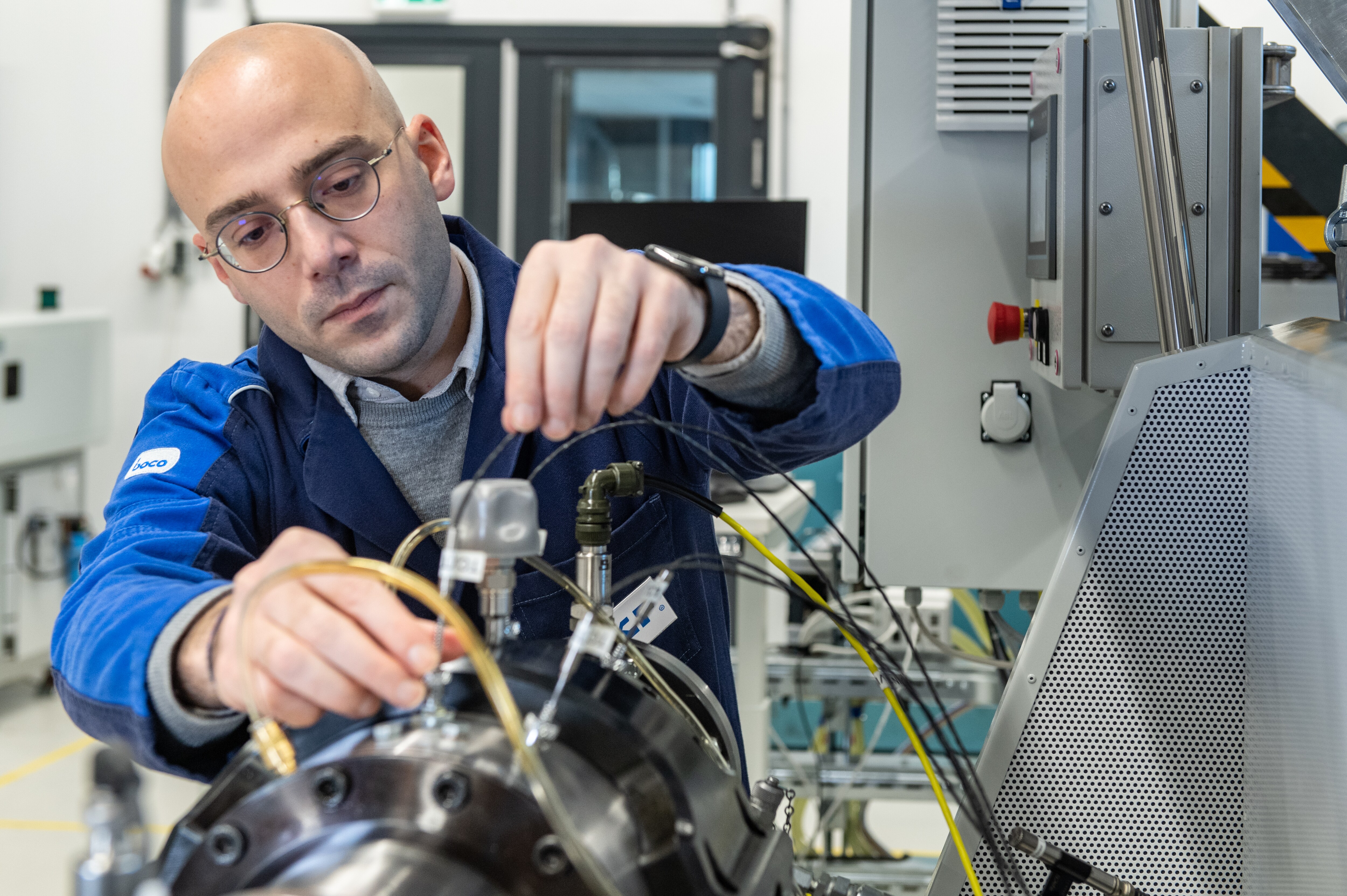 SKF Super-precision double row cylindrical roller bearings, NN series | SKF