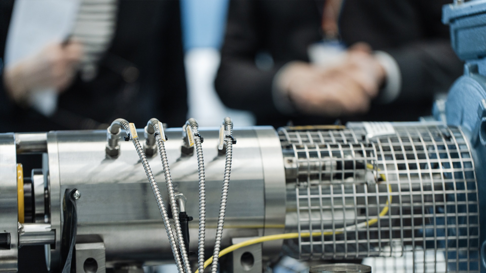 Tailoring a solution together | SKF Tailoring a solution together | SKF
