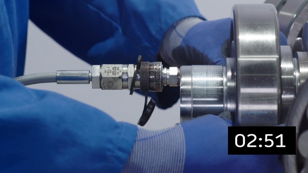 The SKF Oil Injection Method | SKF