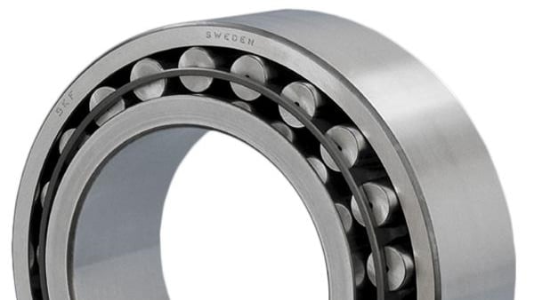 Bearing arrangements for wind turbine main shafts | SKF